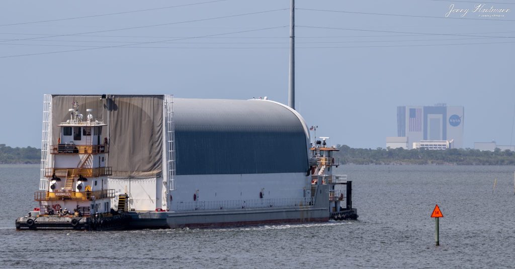 Pegasus Barge - NASA Vessel | spaceOFFSHORE